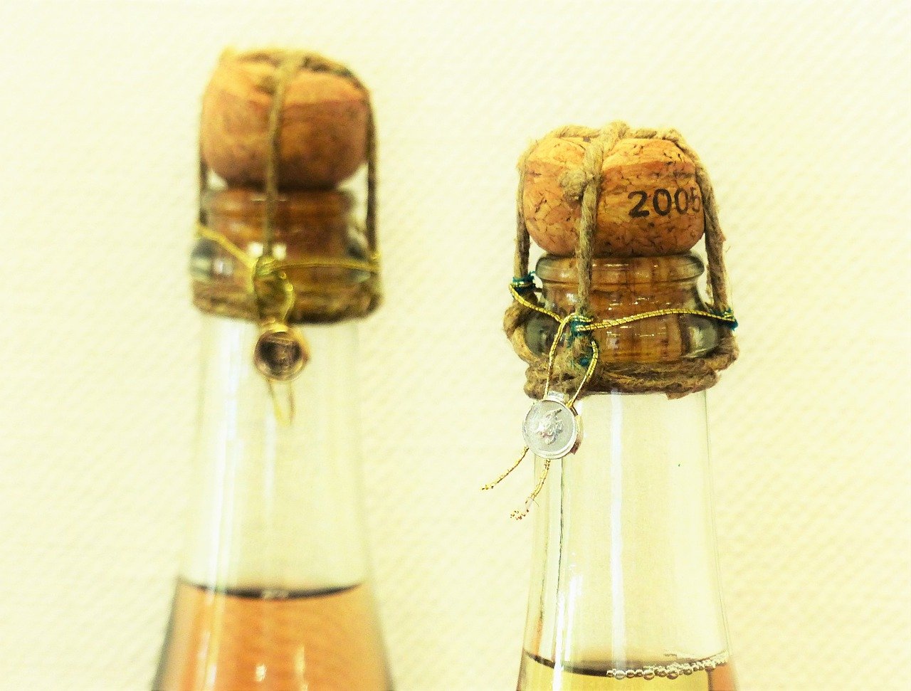 Qu'est-ce Que Le Vin Jaune Du Jura